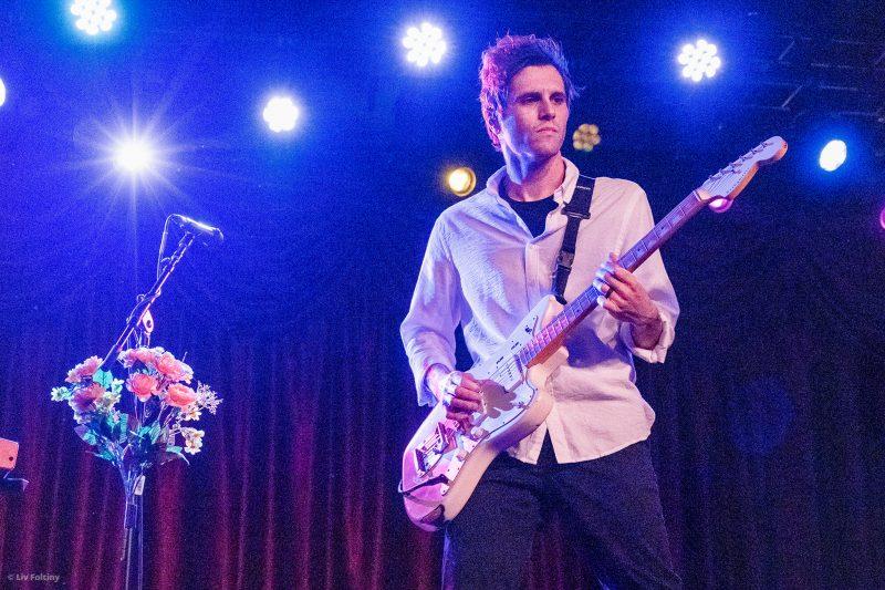 A Look At The Sunny Side: iDKHOW Brought Philadelphians A Little Closer ...